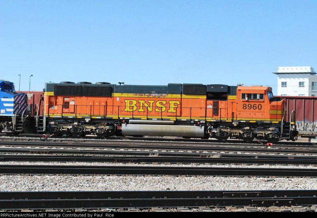 BNSF 8960